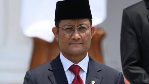 Review Rokok Manchester, Diimpor Langsung dari Inggris - Komunitas Kretek