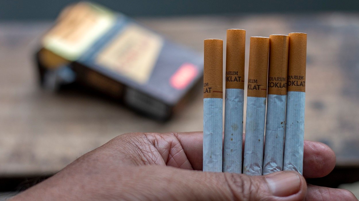 Rokok Filter Tak Berarti Bukan Kretek Komunitas Kretek