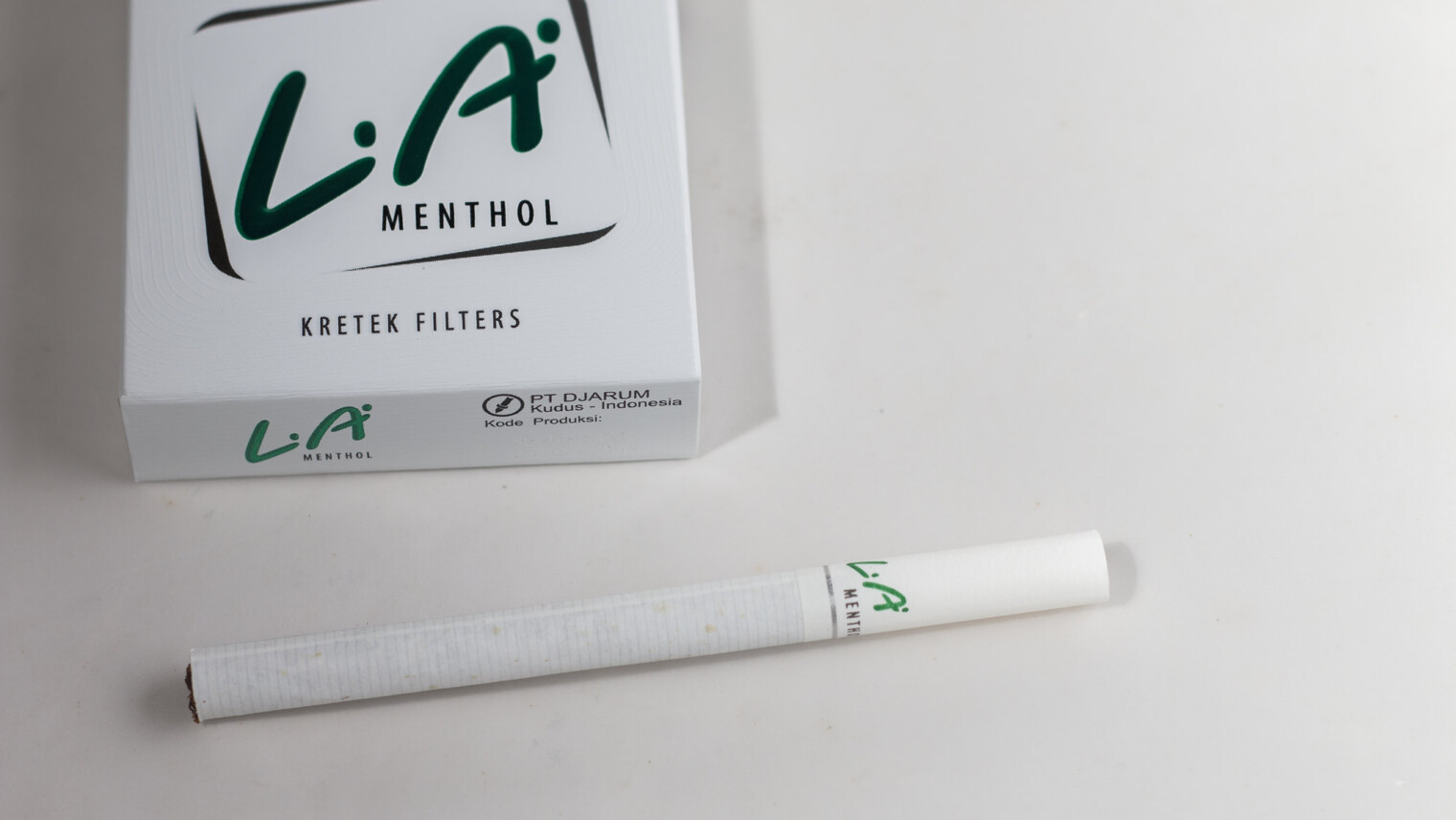 Review Rokok LA Menthol, Lebih Superior dari Kompetitor - Komunitas Kretek