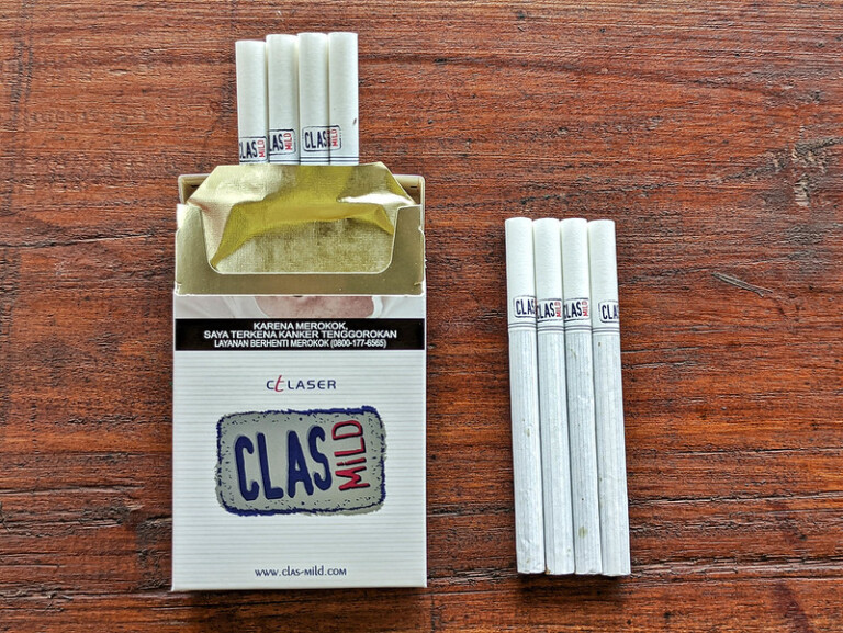 4 Rekomendasi Rokok Enak dari Kudus - Komunitas Kretek