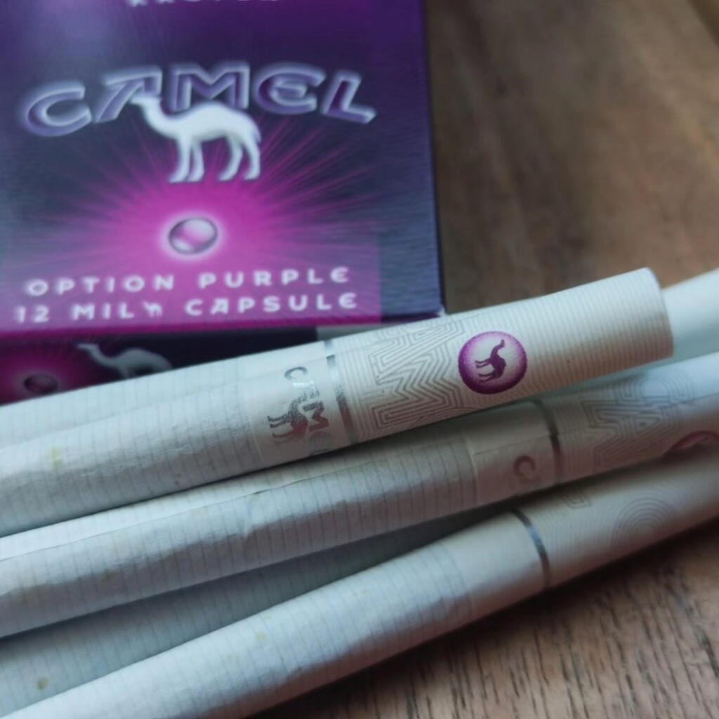 Saingan Baru Esse: Rokok Camel Option Purple